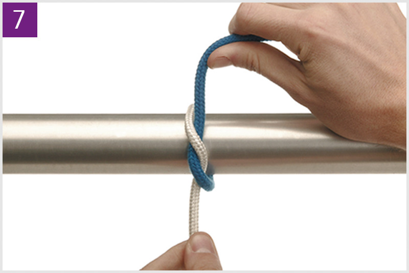 Square Knot (One-hand technique)