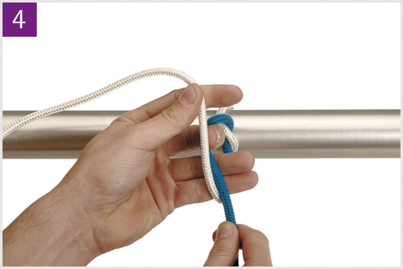 Square Knot (One-hand technique)