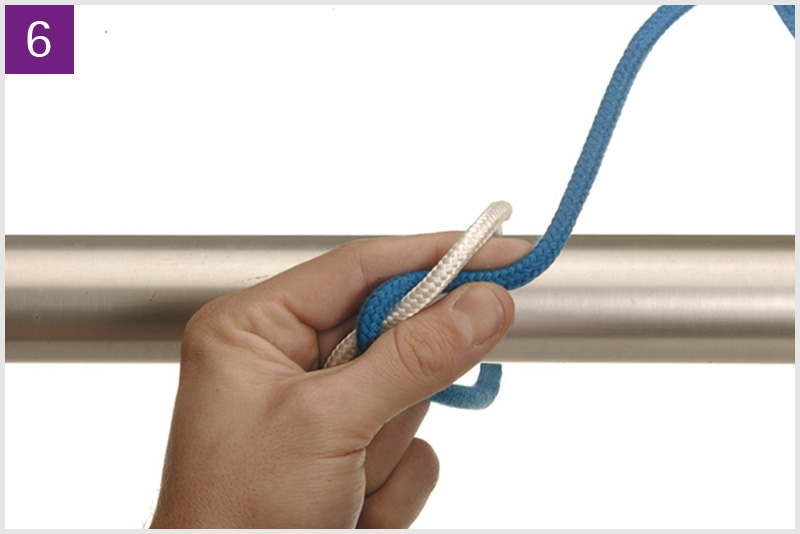 Surgeon’s Knot (Common technique)