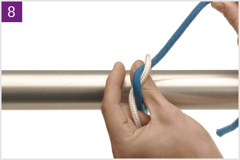 Surgeon’s Knot (Common technique)